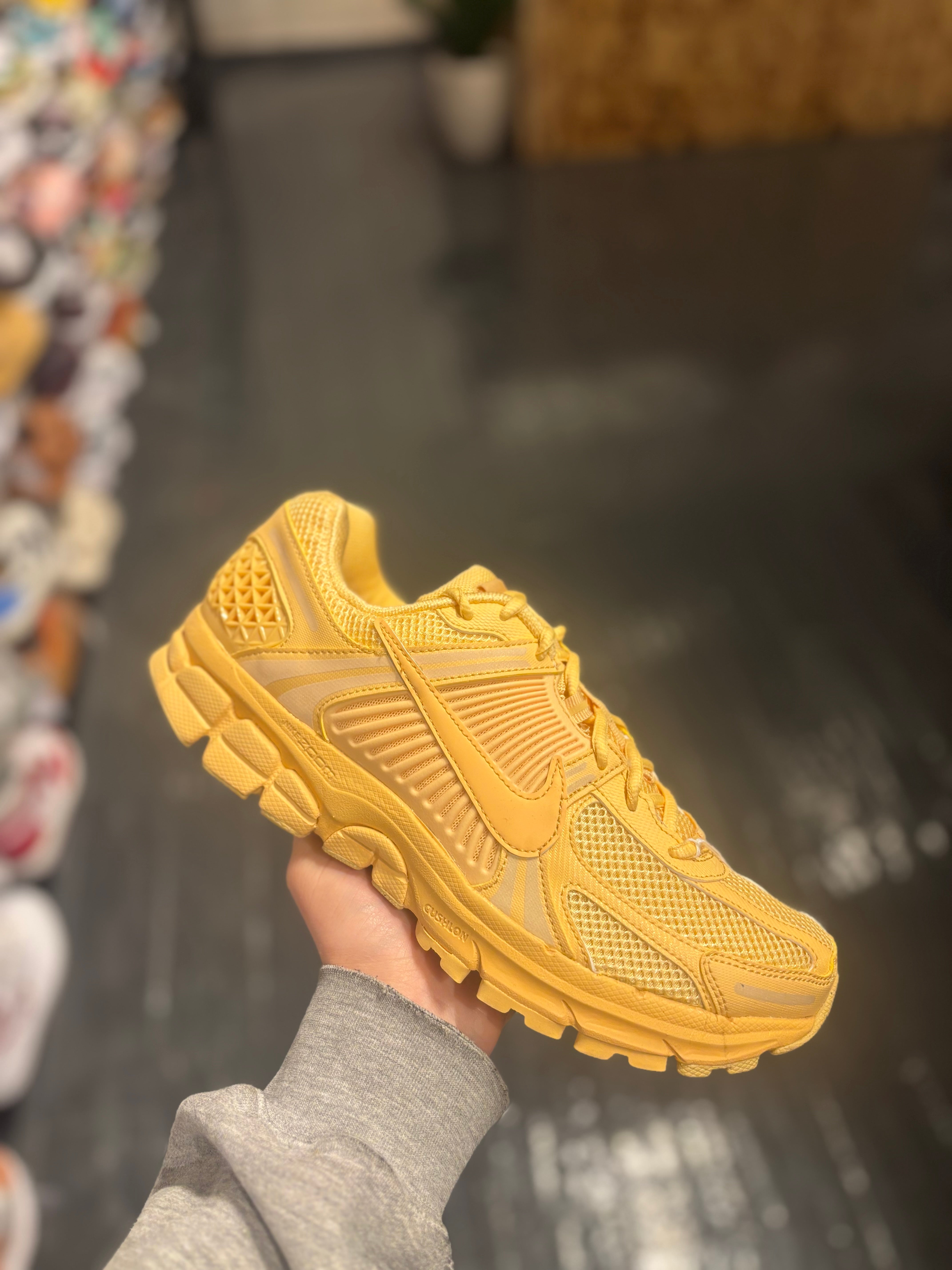 Nike vomero yellow – LOONEYSOUL