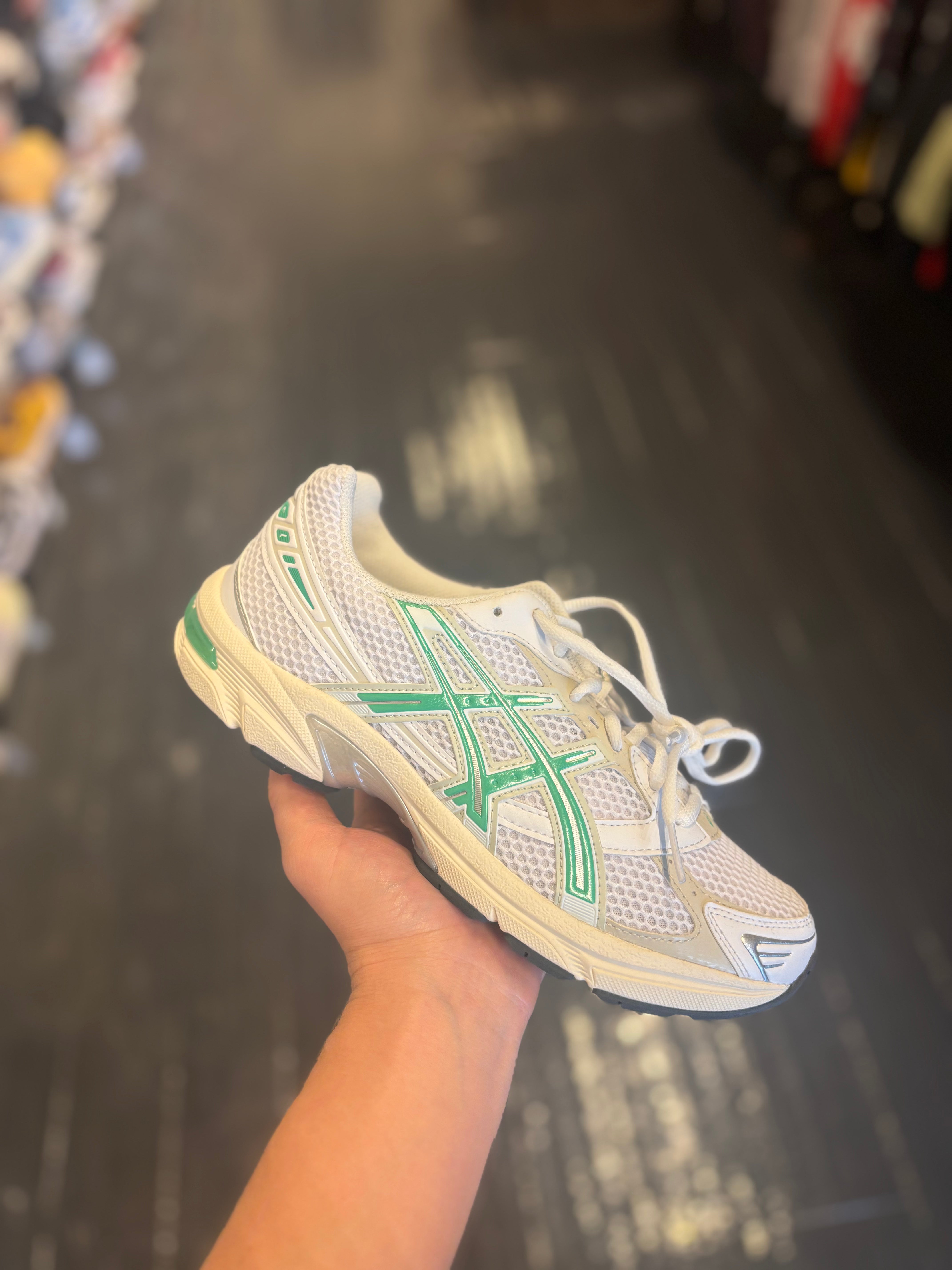 ASIC gel 1130 – LOONEYSOUL
